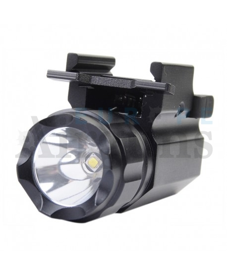 LED Flashlight 320 lumens